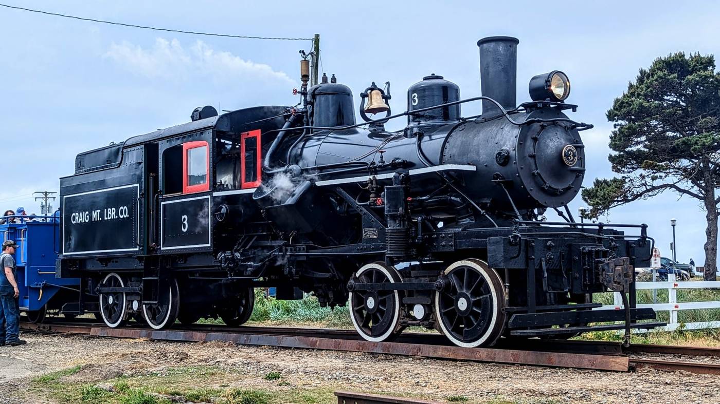 Oregon Coast Scenic Railroad